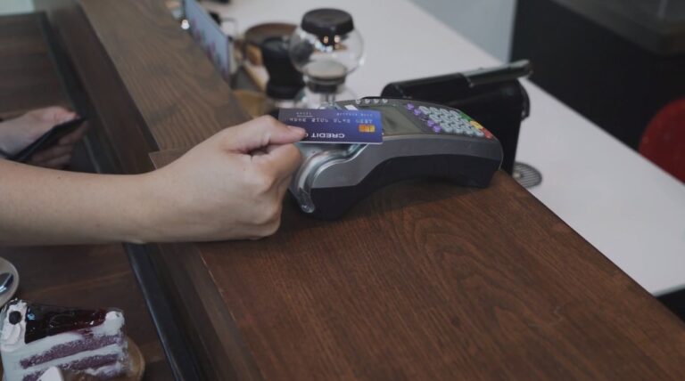 Active vs. passive RFID tags: Which to choose?