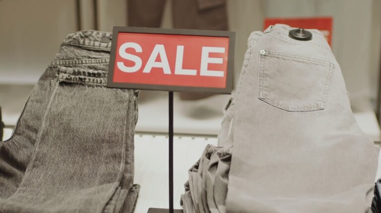 Active vs. passive RFID tags: Which to choose?